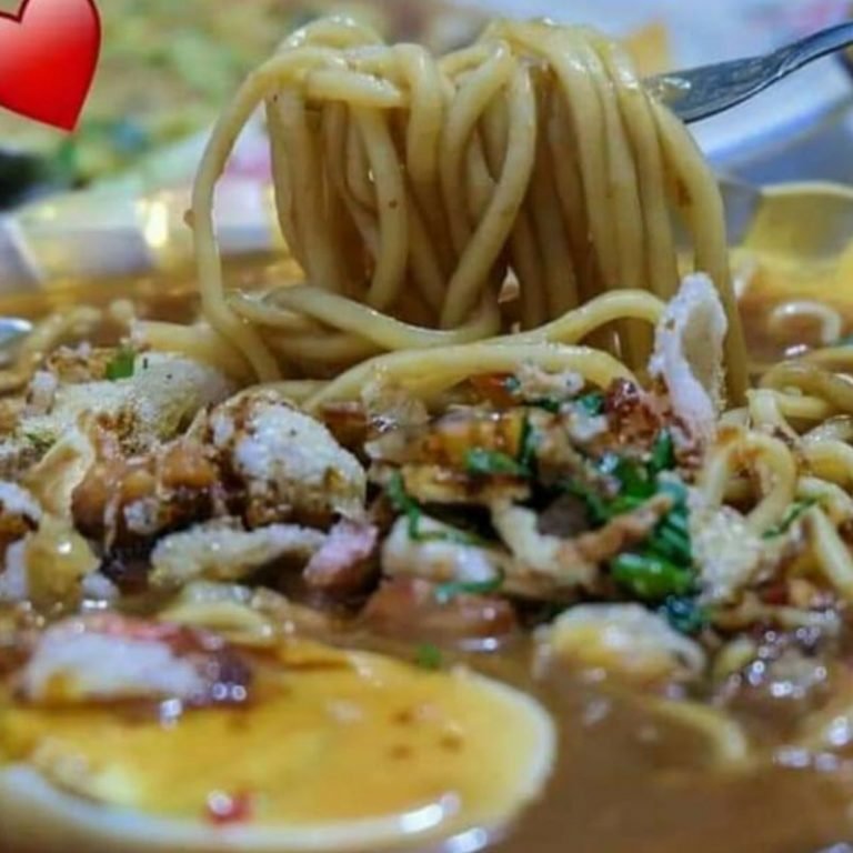 MIE REBUS INDIA SELWA – JAKET